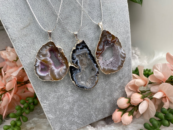 Natural Crystal Necklace & Stone Necklace Options – tagged "LAST CHANCE ...