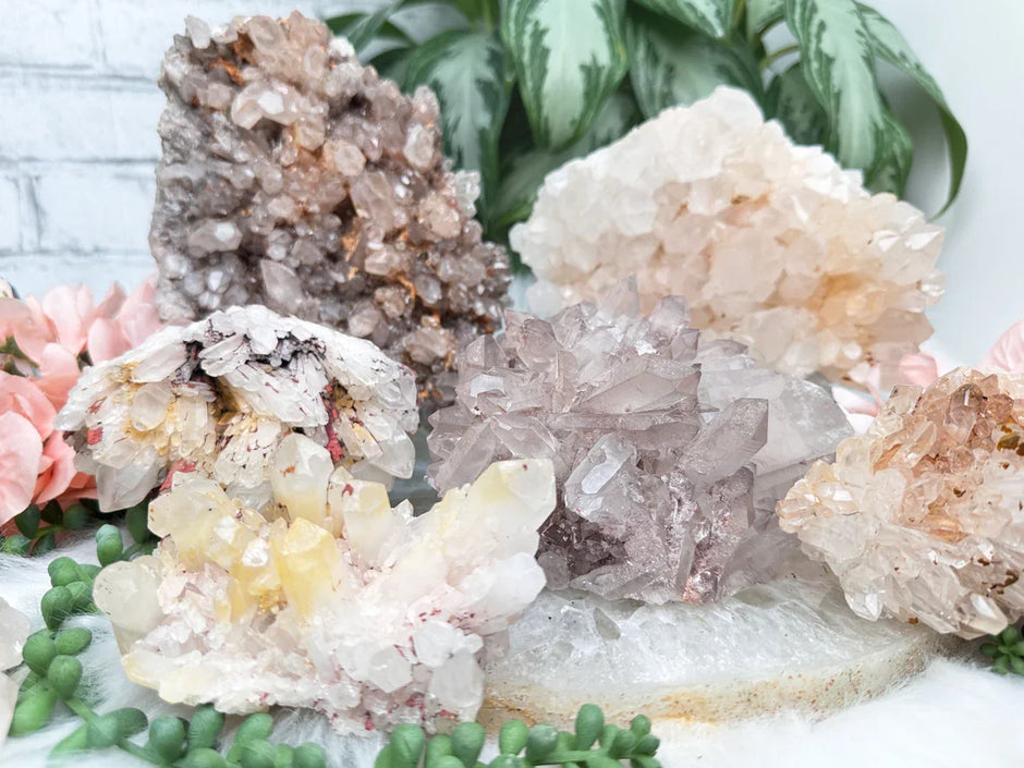 Shop Quartz Crystal - Learn The Quartz Crystal Meaning – Contempo Crystals