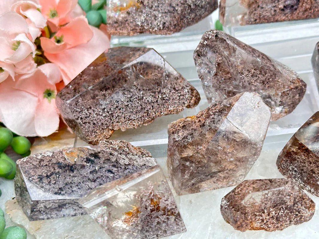 Shop Quartz Crystal - Learn The Quartz Crystal Meaning – Contempo Crystals