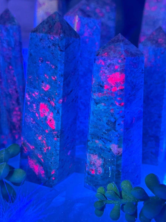 UV Ruby Fuchsite Obelisk Points For Sale – Contempo Crystals