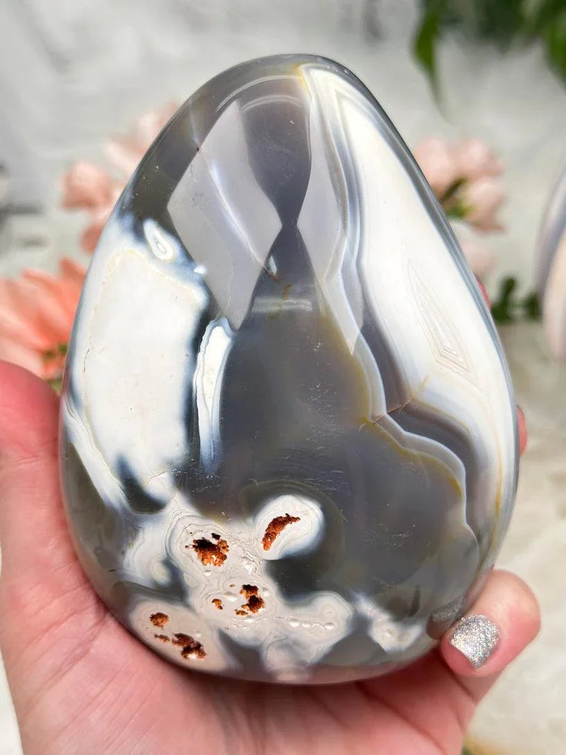 Standing Banded And Orca Agate Freeforms For Sale
