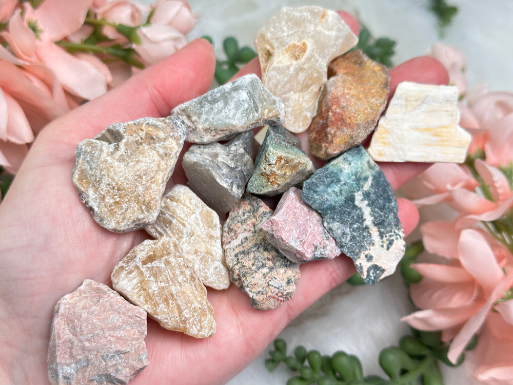 Crystal Identification Chart - Identify Crystals & Stones – Contempo ...