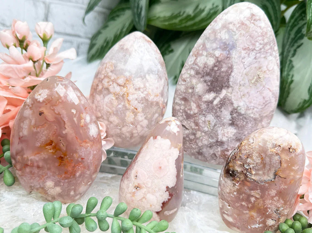 Shop Flower Agate & Learn The Flower Agate Meaning – Contempo Crystals