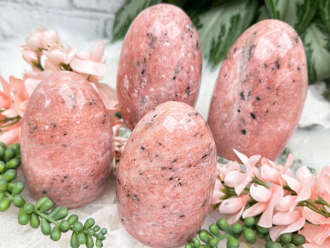 Calcite Crystal - Shop Calcite and Learn More – Contempo Crystals