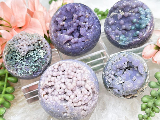 Purple Grape Agate Sphere Crystals – Contempo Crystals