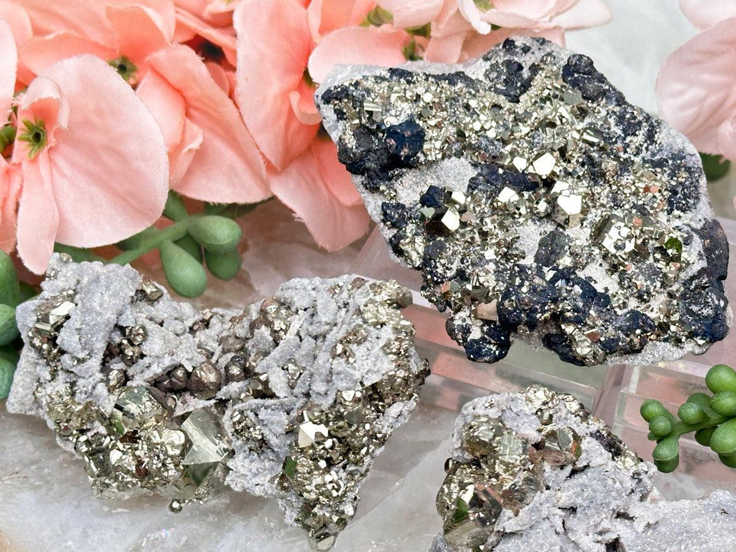 Shop Raw Crystals & Mineral Specimens – Contempo Crystals