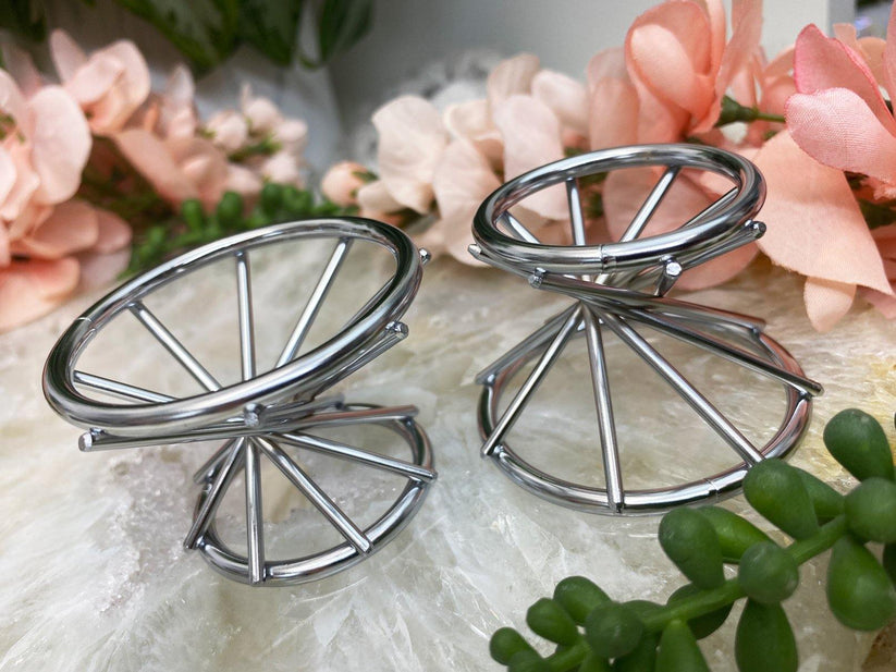 Twist Metal Sphere Stands - Gold or Silver – Contempo Crystals